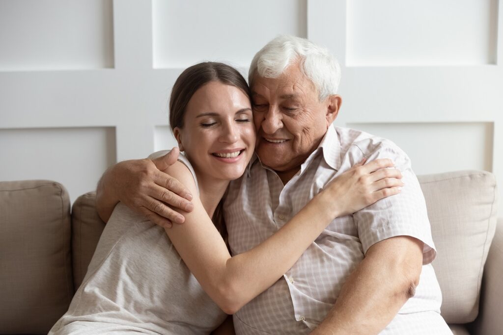 Practical Tips For Supporting Elderly Parents from Afar | Alliance Homecare